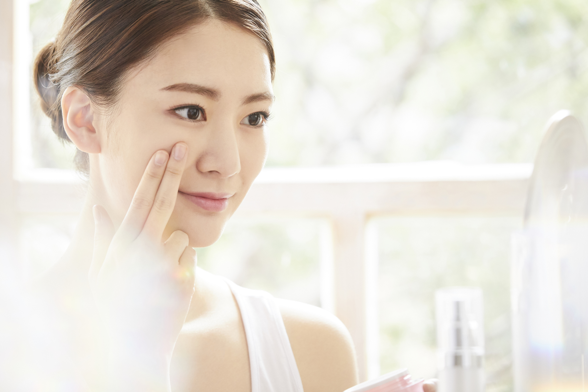 そのニキビ、ストレスが原因かも体の内側・外側から改善する方法 シロノクリニックの美容コラム Beauty Column 美容のスペシャリストがとっておきの美容情報をお届け